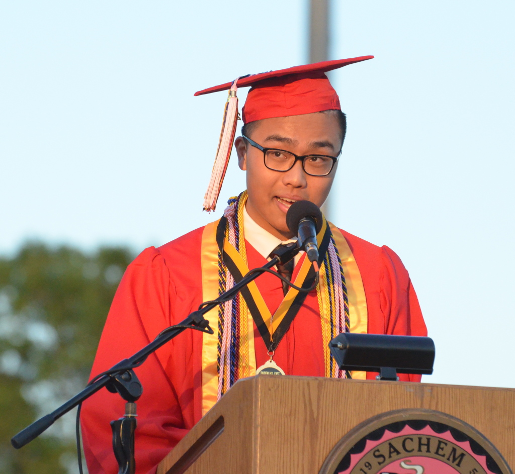 VIDEO: Sachem East valedictorian speech | Sachem Report