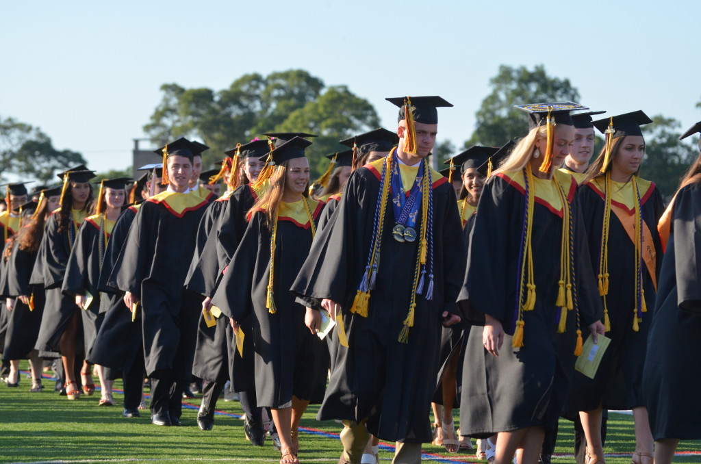 Sachem North hosts Friday night graduation | Sachem Report