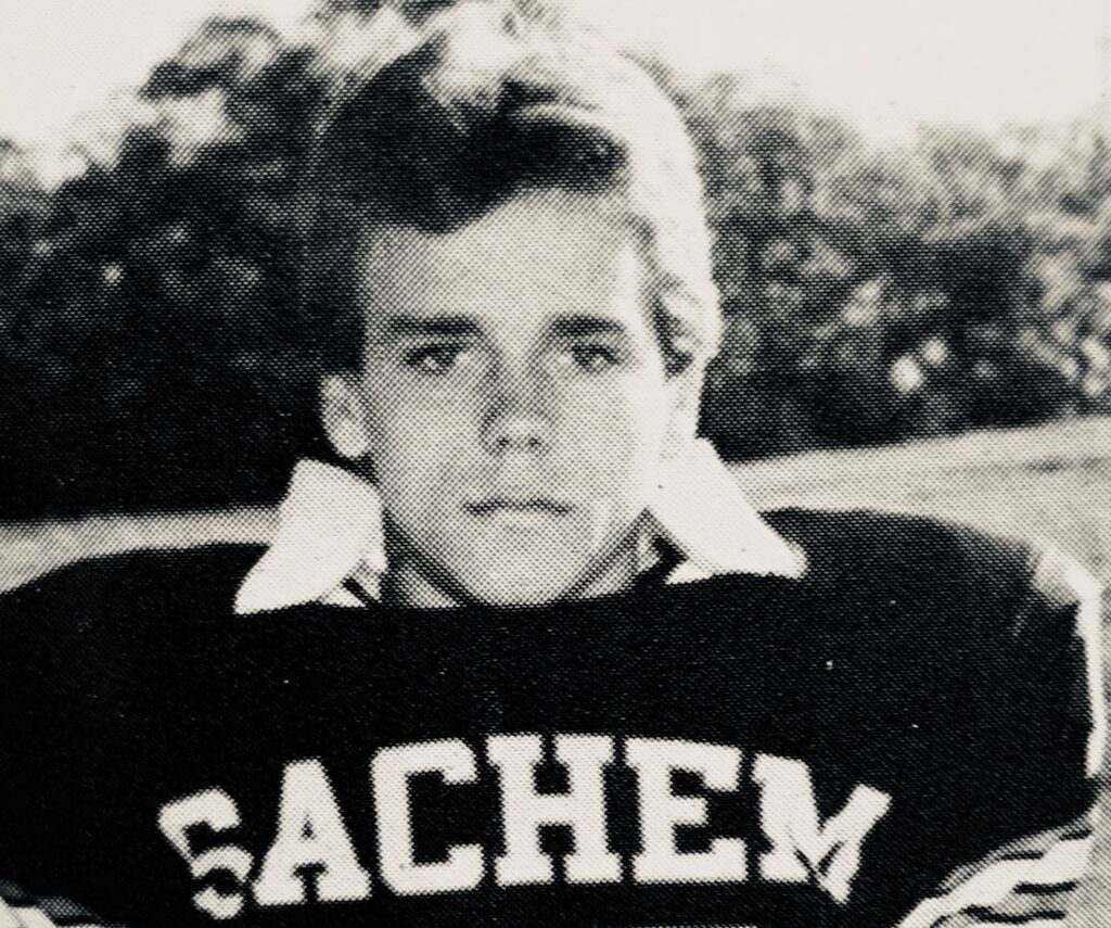 Fred Kemp Legacy Lives in Memorial Scholarship Award | Sachem Report